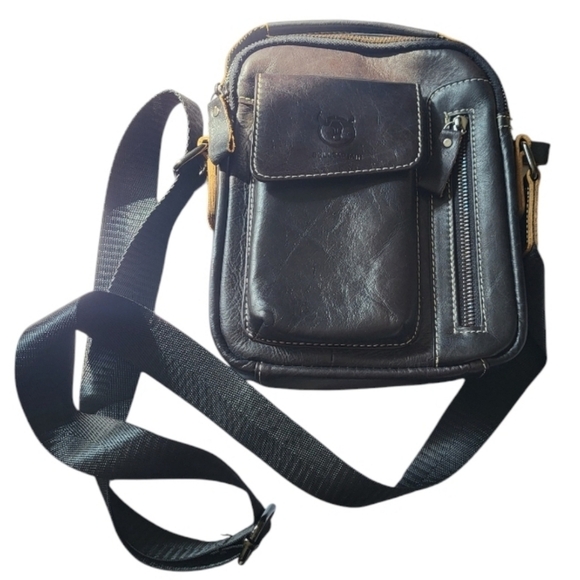 Bullcaptain | Bags | Nwot Bullcaptain Leather Men Small Shoulder ...